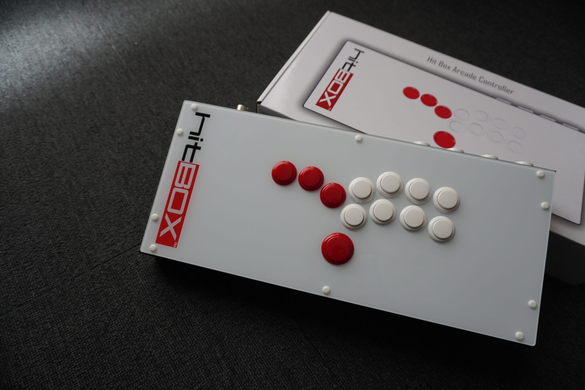 [FLog.]格ゲー初心者が「HitBox」をレビュー！初心者買っても使えるの？！ | Forlux Log.
