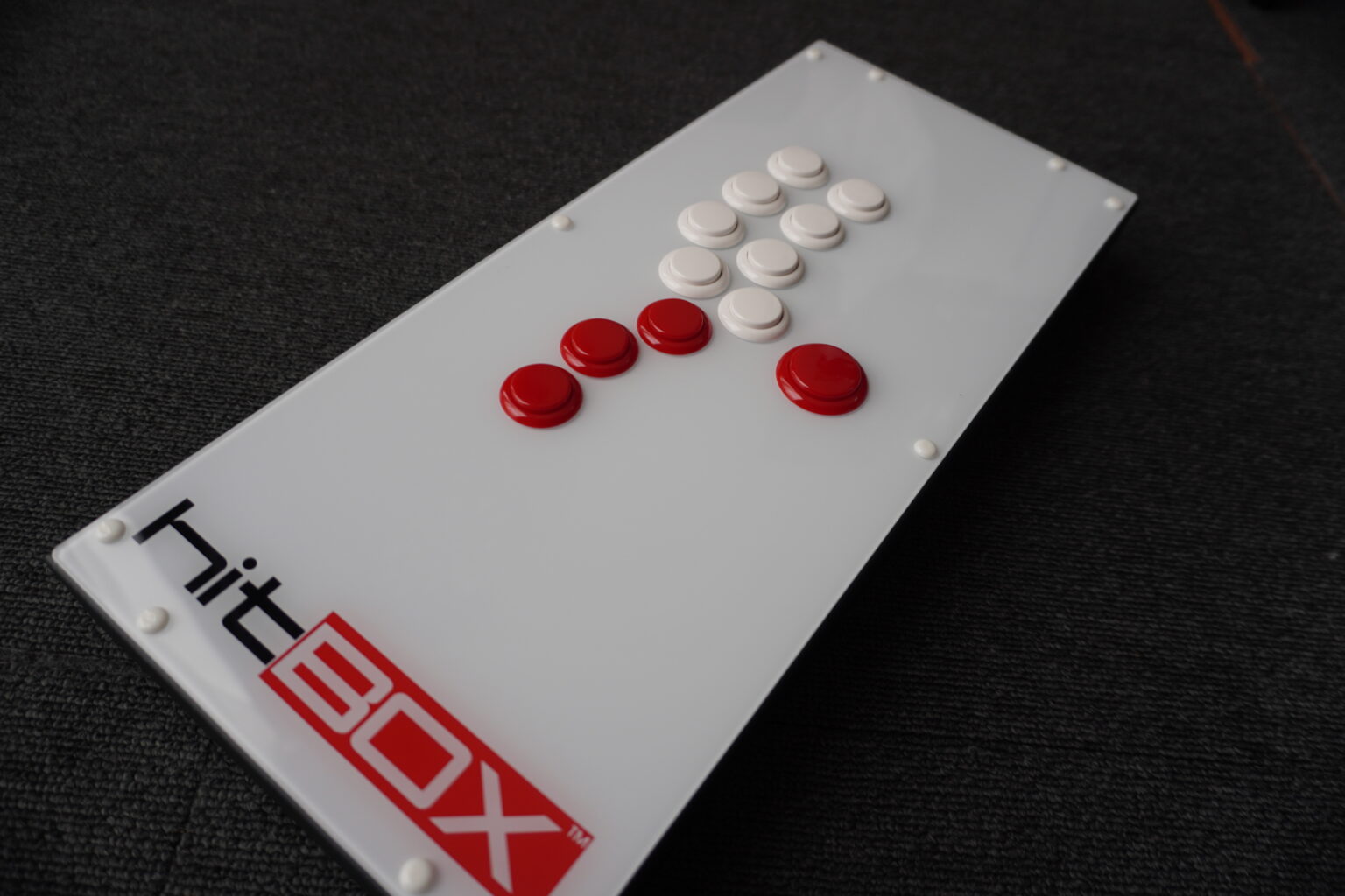 [FLog.]格ゲー初心者が「HitBox」をレビュー！初心者買っても使えるの？！ | Forlux Log.